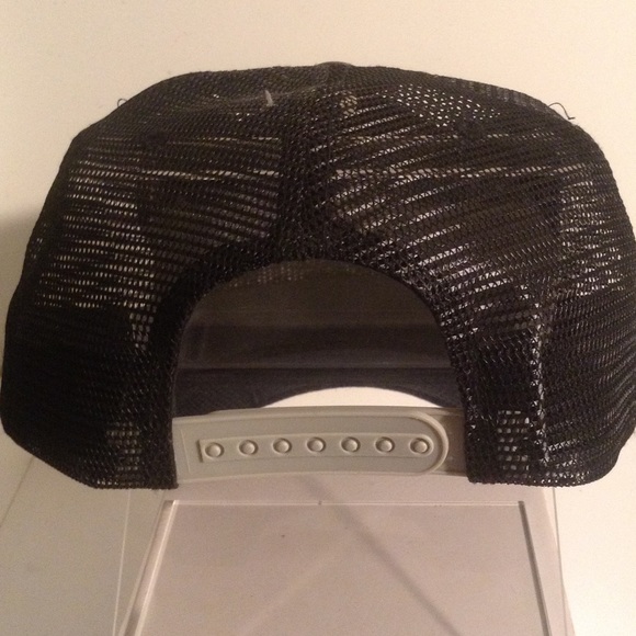 Ed Hardy | Accessories | Unisextrucker Cap | Poshmark